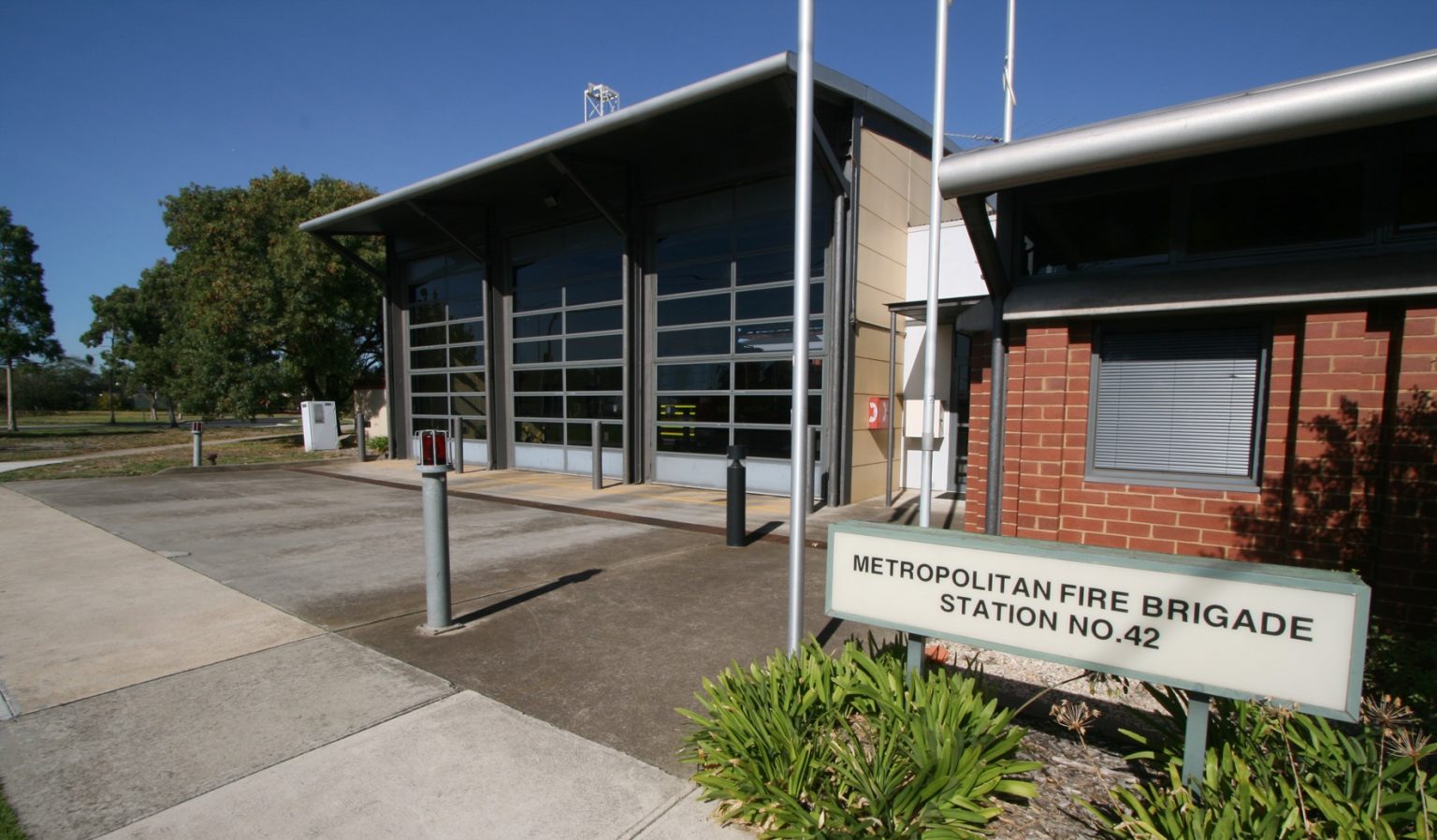 Newport Fire Station - L.U. Simon Builders